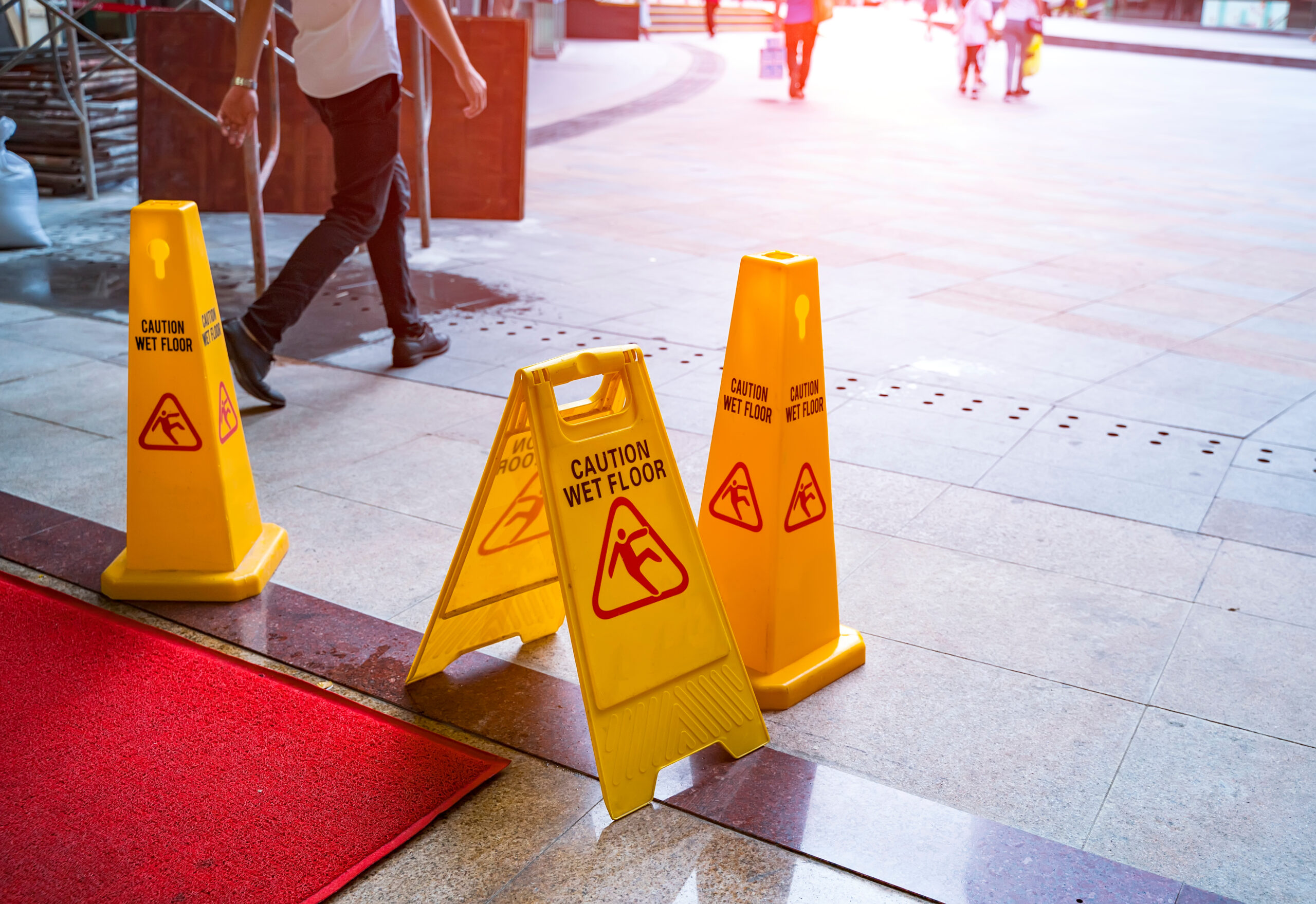 How Can I Establish Fault After a Slip and Fall Injury in TX?